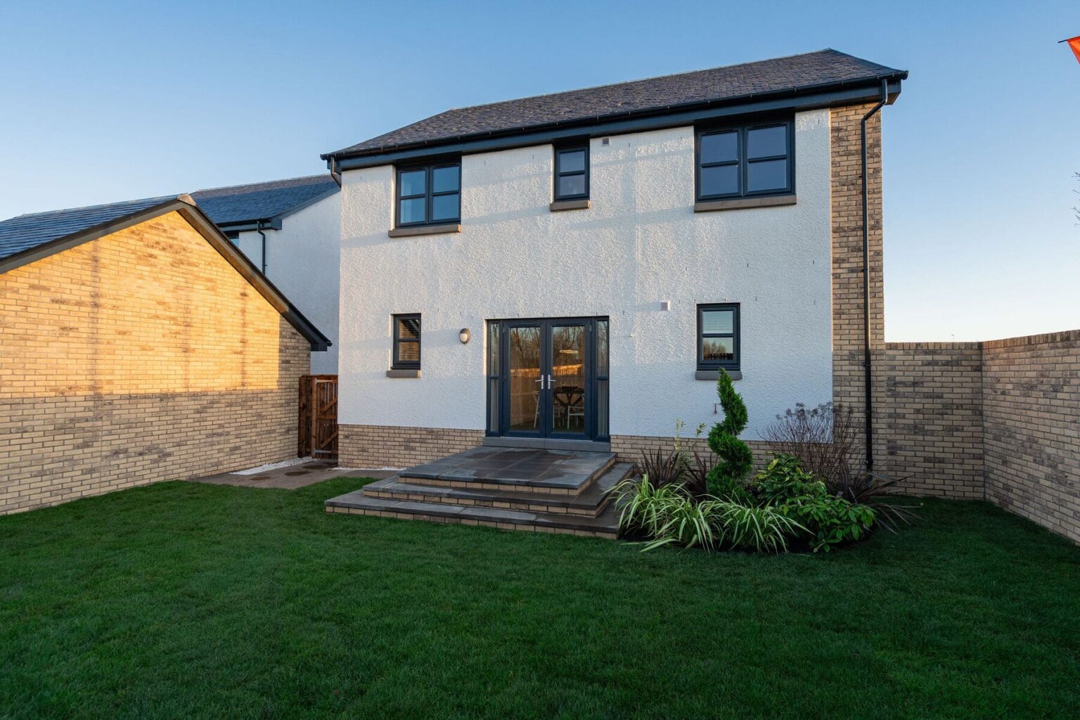 Longthorn Gardens | Cruden Homes, Mactaggart and Mickel